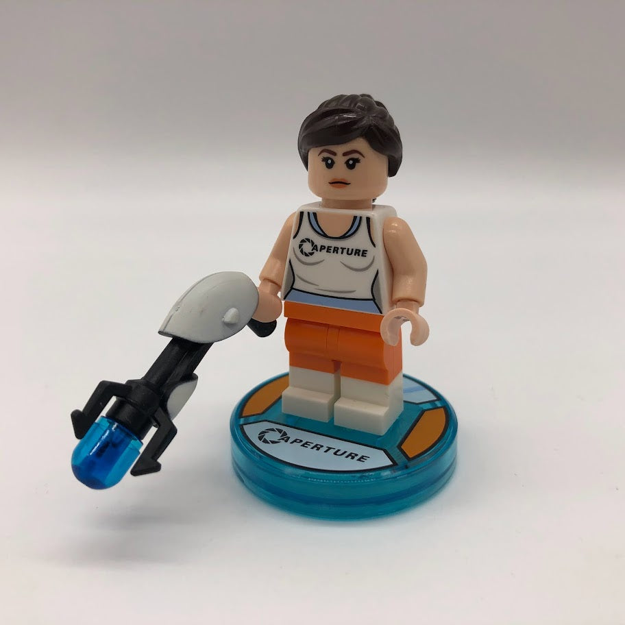 Chell - LEGO® Dimensions Minifigure and Tag – Bricks & Minifigs Eugene