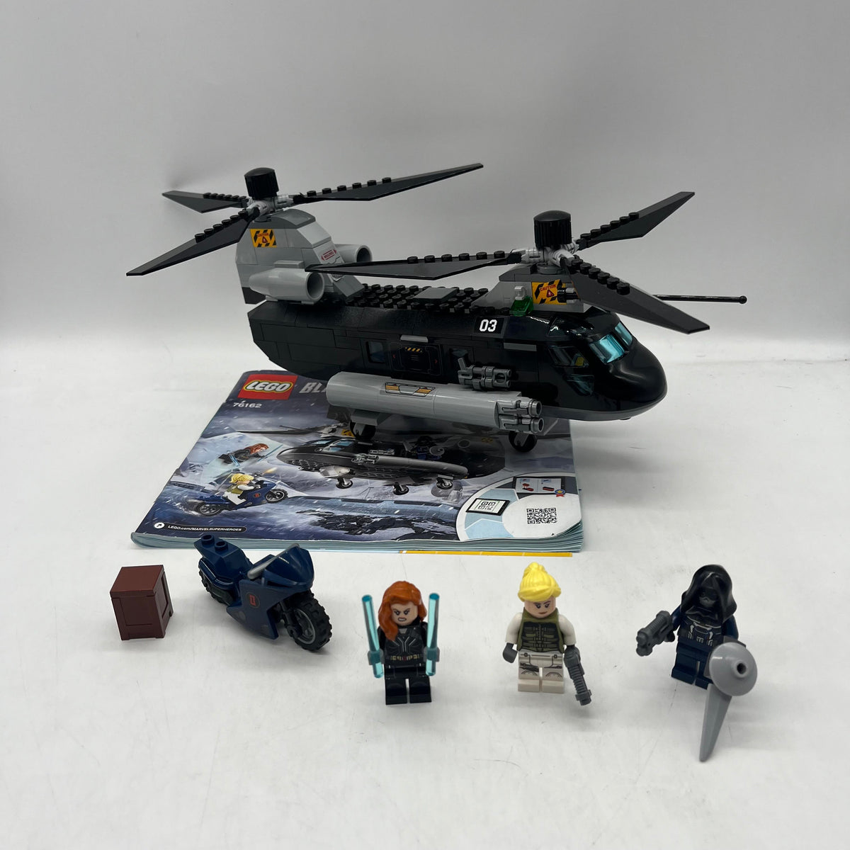 Black Widow's Helicopter Chase 76162 - Used LEGO Marvel Set – Bricks ...