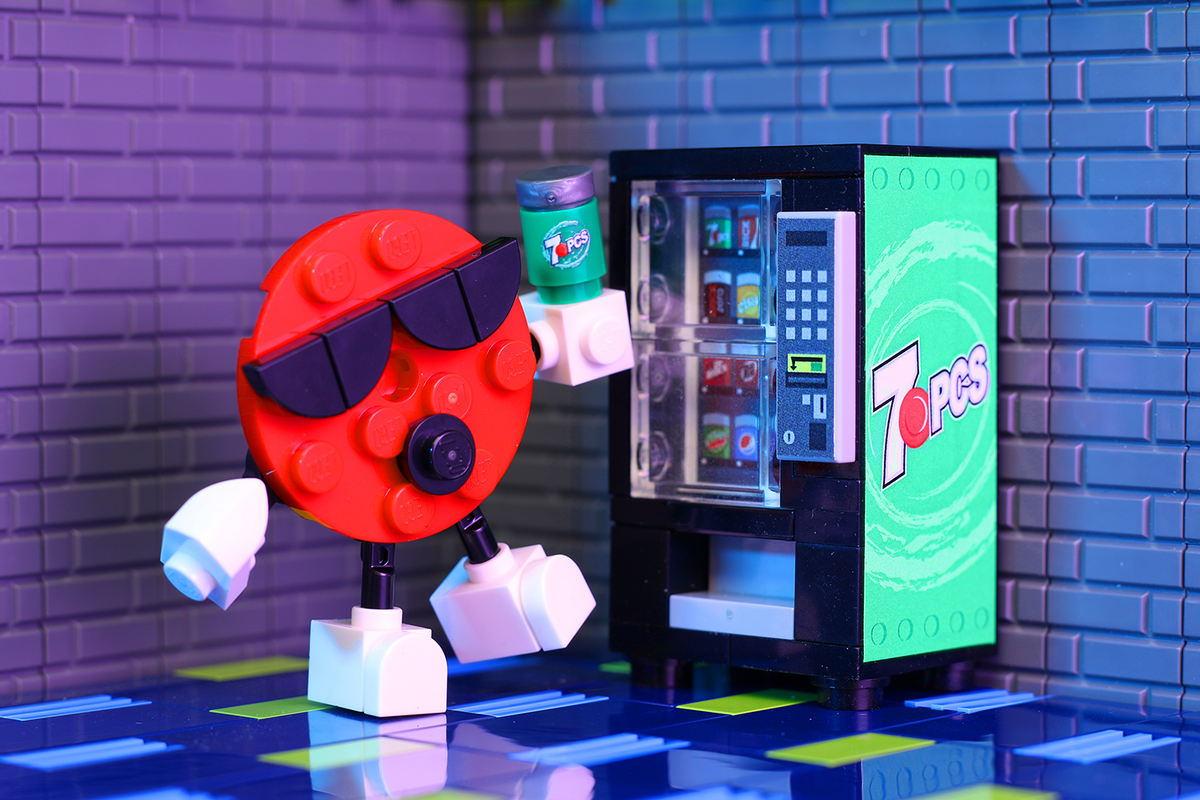 B3 Customs® 7 Pieces Soda Vending Machine – Bricks & Minifigs Eugene