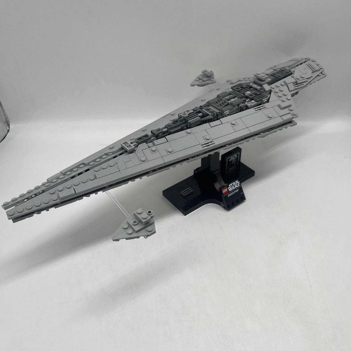 Executor Super Star Destroyer 75356 - Used LEGO Star Wars Set – Bricks ...