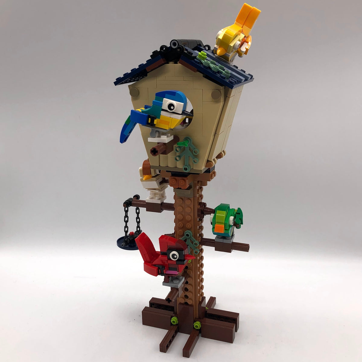 Birdhouse 31143 - Used LEGO Creator Set – Bricks & Minifigs Eugene