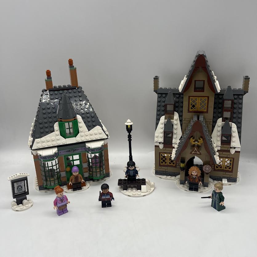 Hogsmeade Village Visit 76388 - Used LEGO Harry Potter Set – Bricks ...