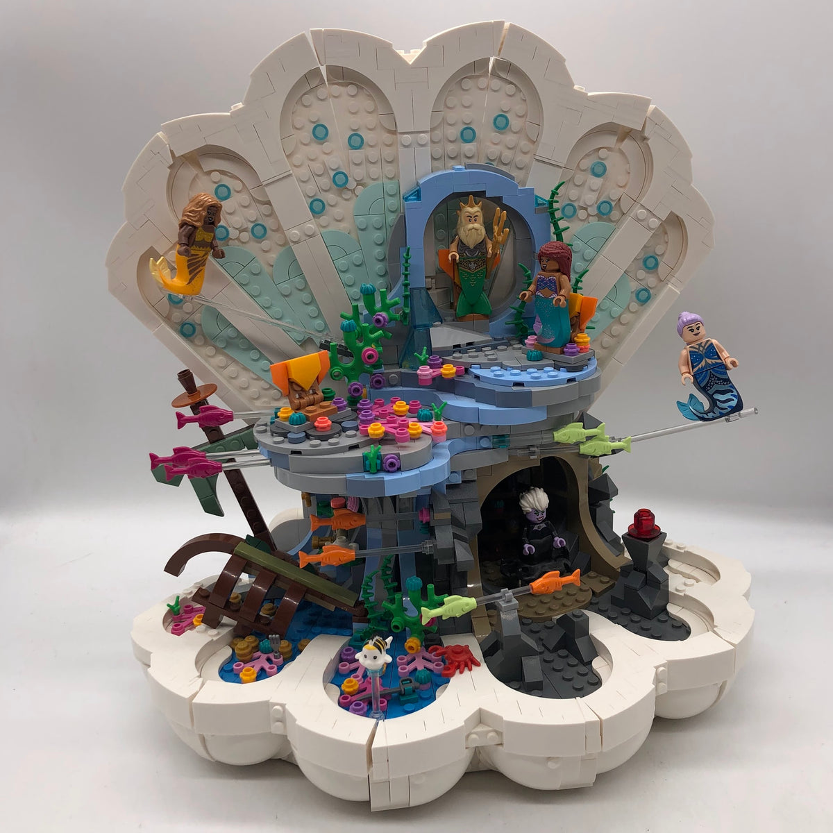 The Little Mermaid Royal Clamshell 43225 - Used LEGO Disney Set ...