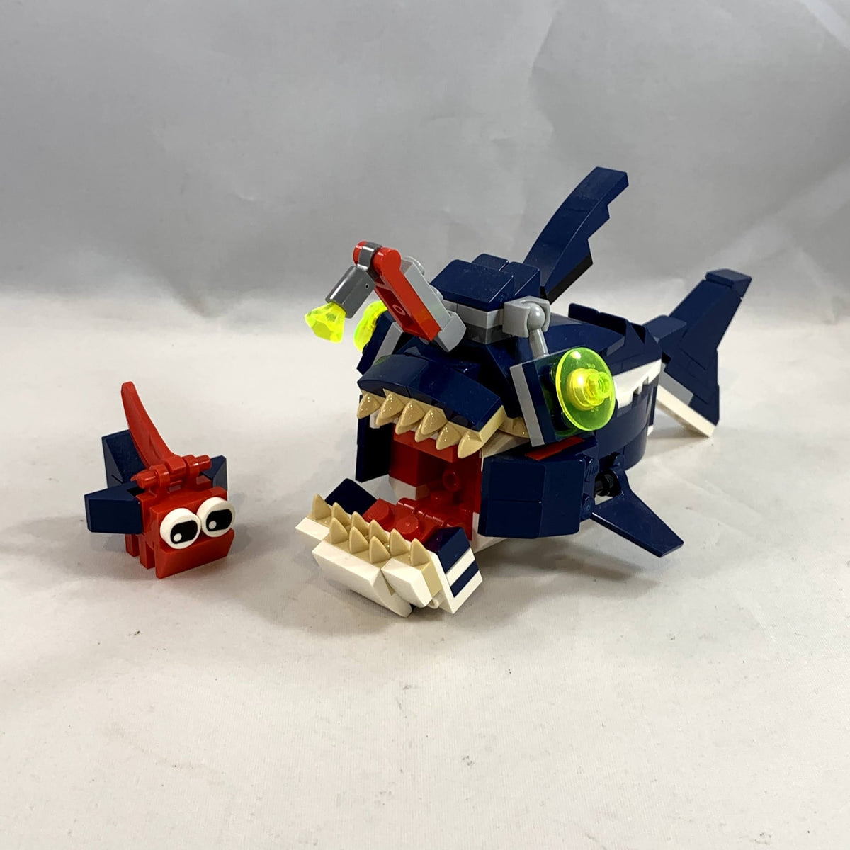 Deep Sea Creatures 31088 [USED] - LEGO® Creator™ – Bricks & Minifigs Eugene